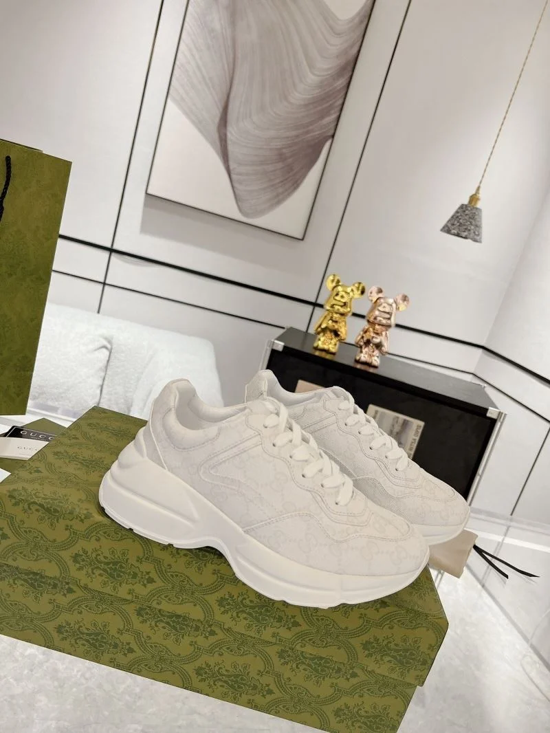 Accurate model Gucci Rhyton Shoes