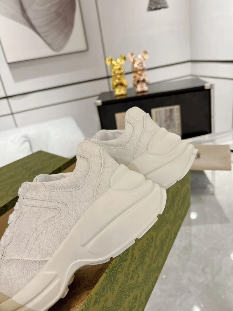Accurate model Gucci Rhyton Shoes