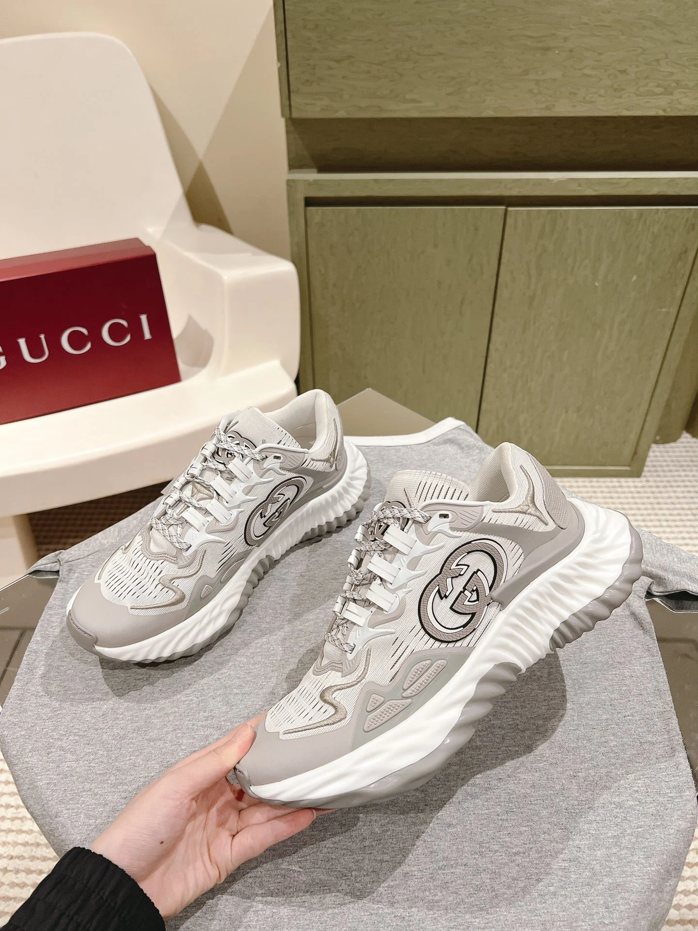 Top match Gucci Rhyton Shoes