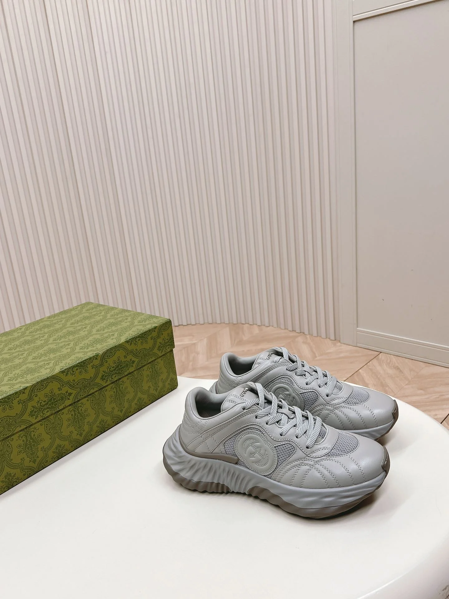 Exact replica Gucci Rhyton Shoes