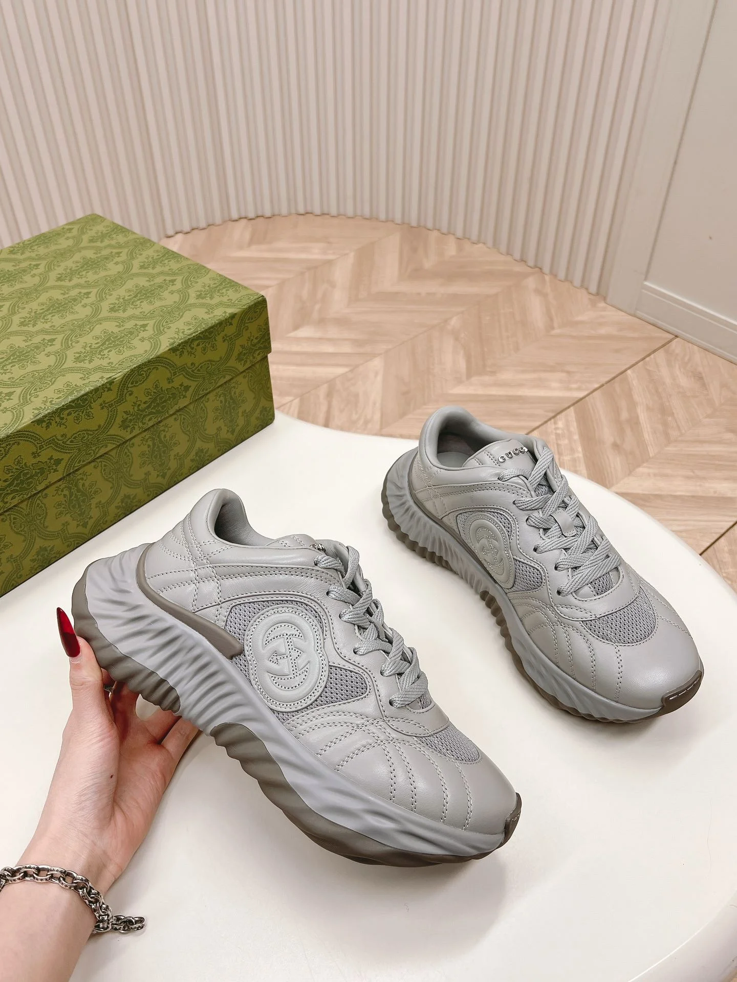 Exact replica Gucci Rhyton Shoes