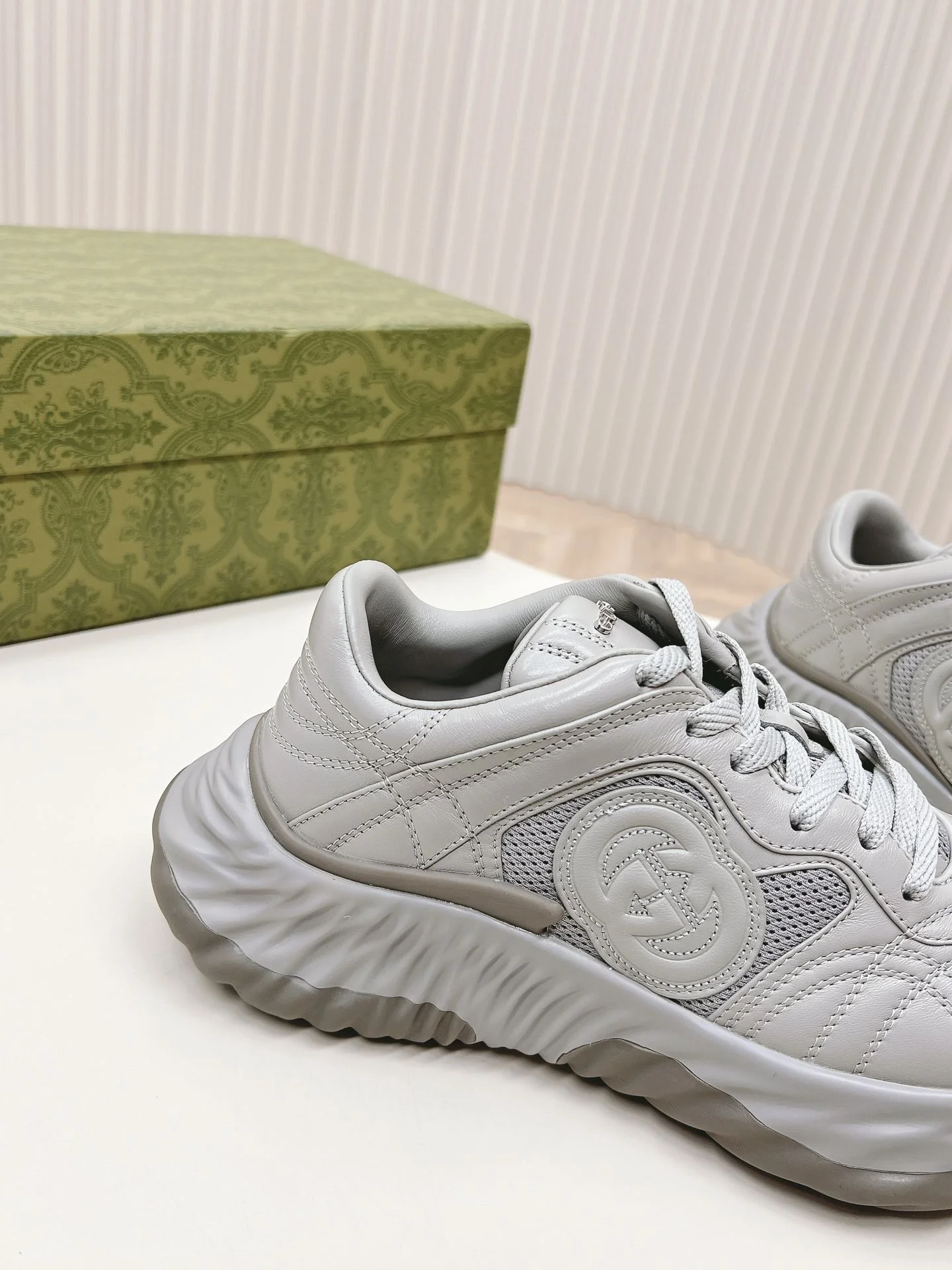 Exact replica Gucci Rhyton Shoes