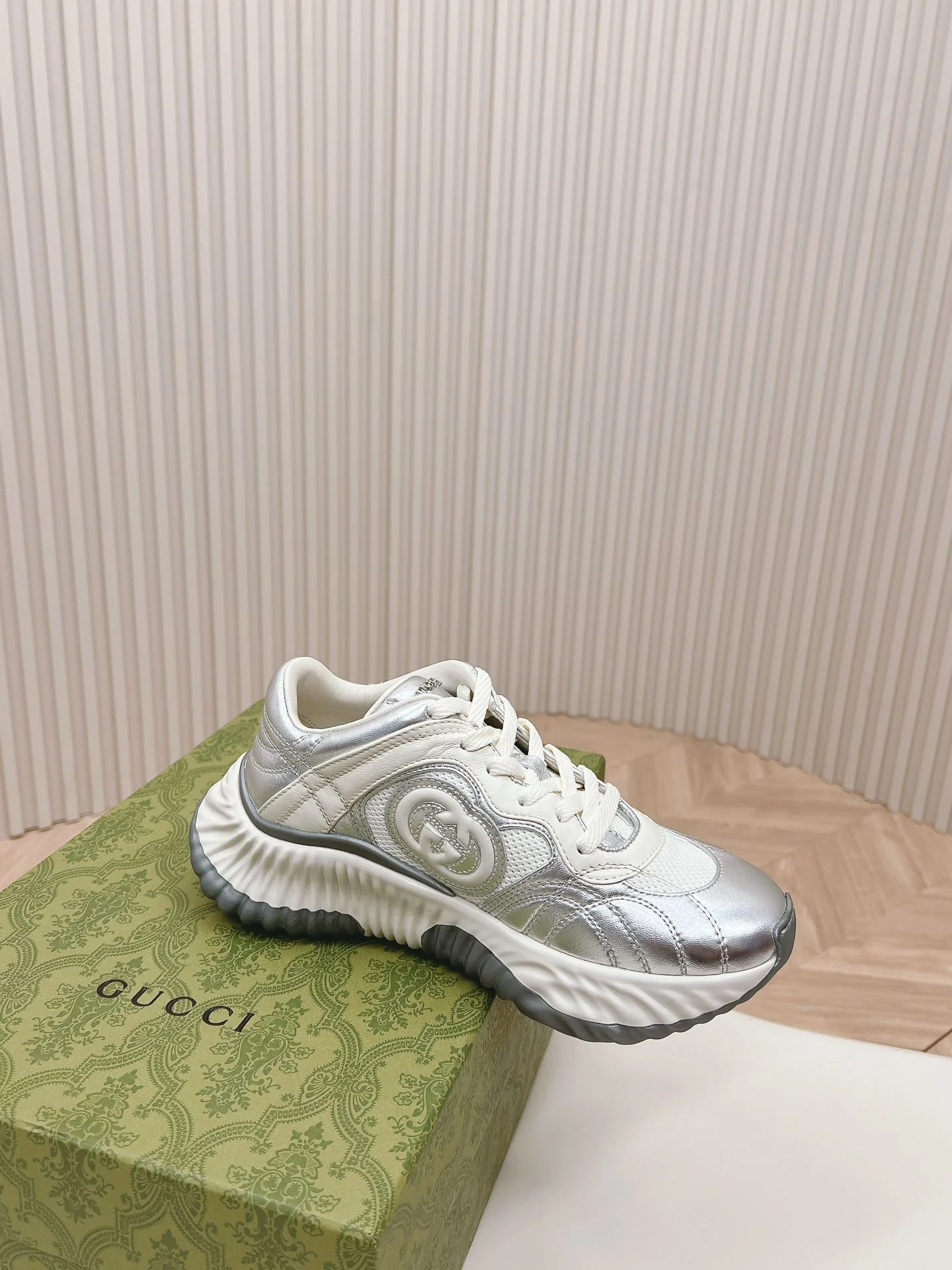 Perfect replica Gucci Rhyton Shoes