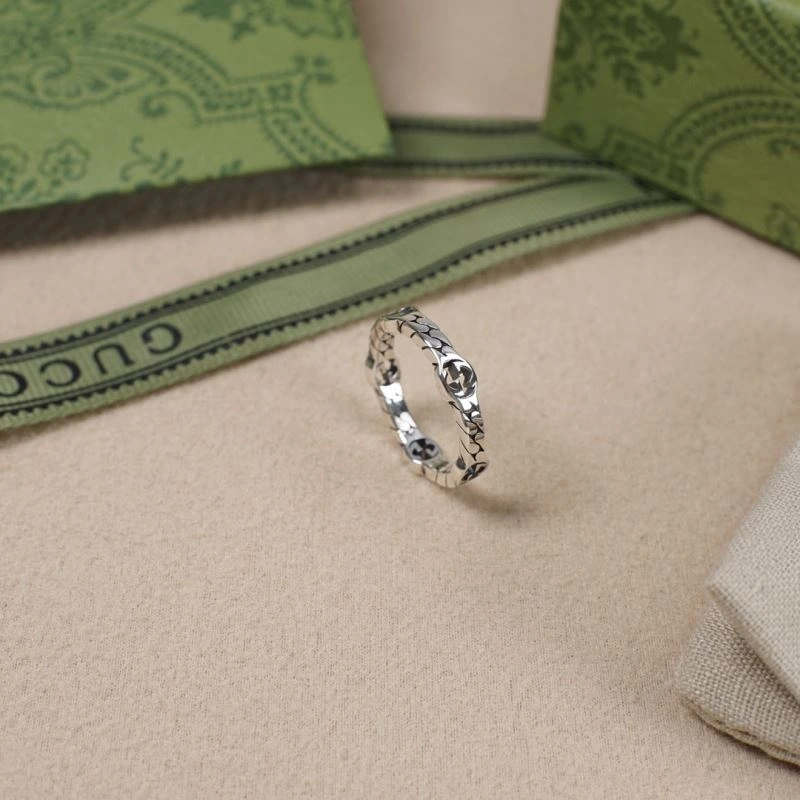 Top mirror Gucci Rings