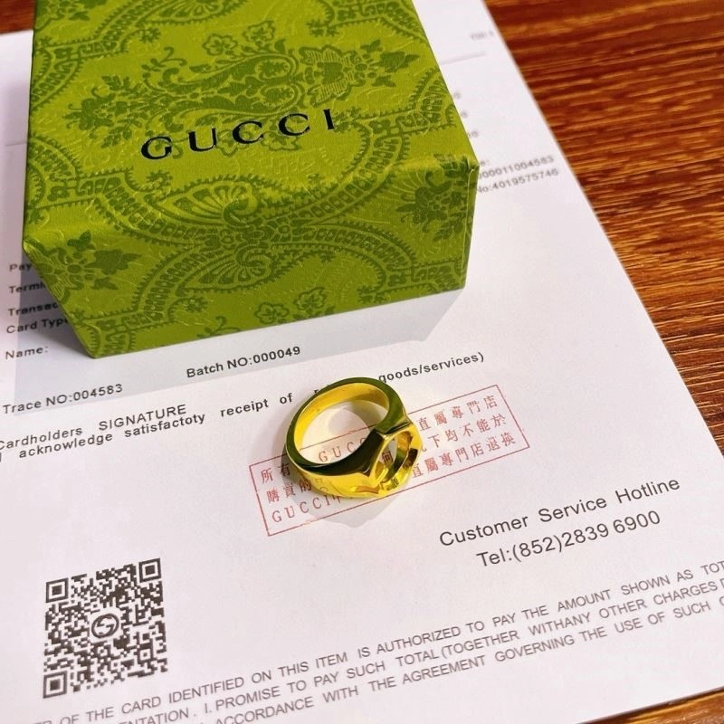 Indistinguishable Gucci Rings