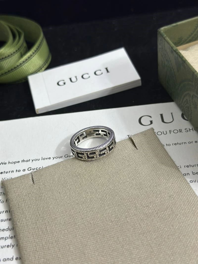 Indistinguishable Gucci Rings