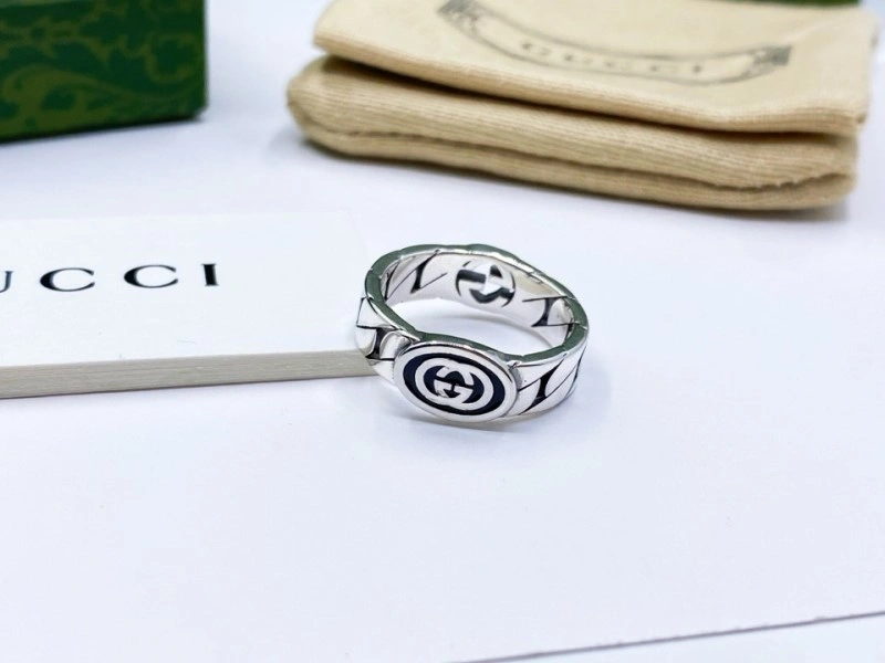 Indistinguishable Gucci Rings