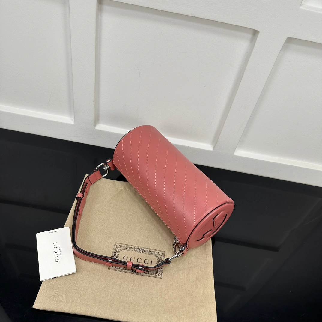 Indistinguishable Gucci Round Bags