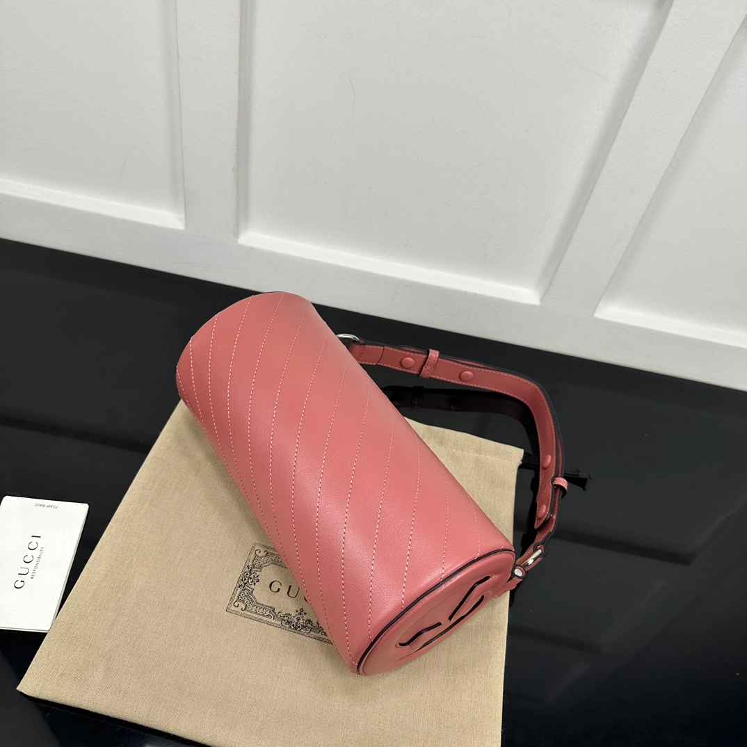 Indistinguishable Gucci Round Bags