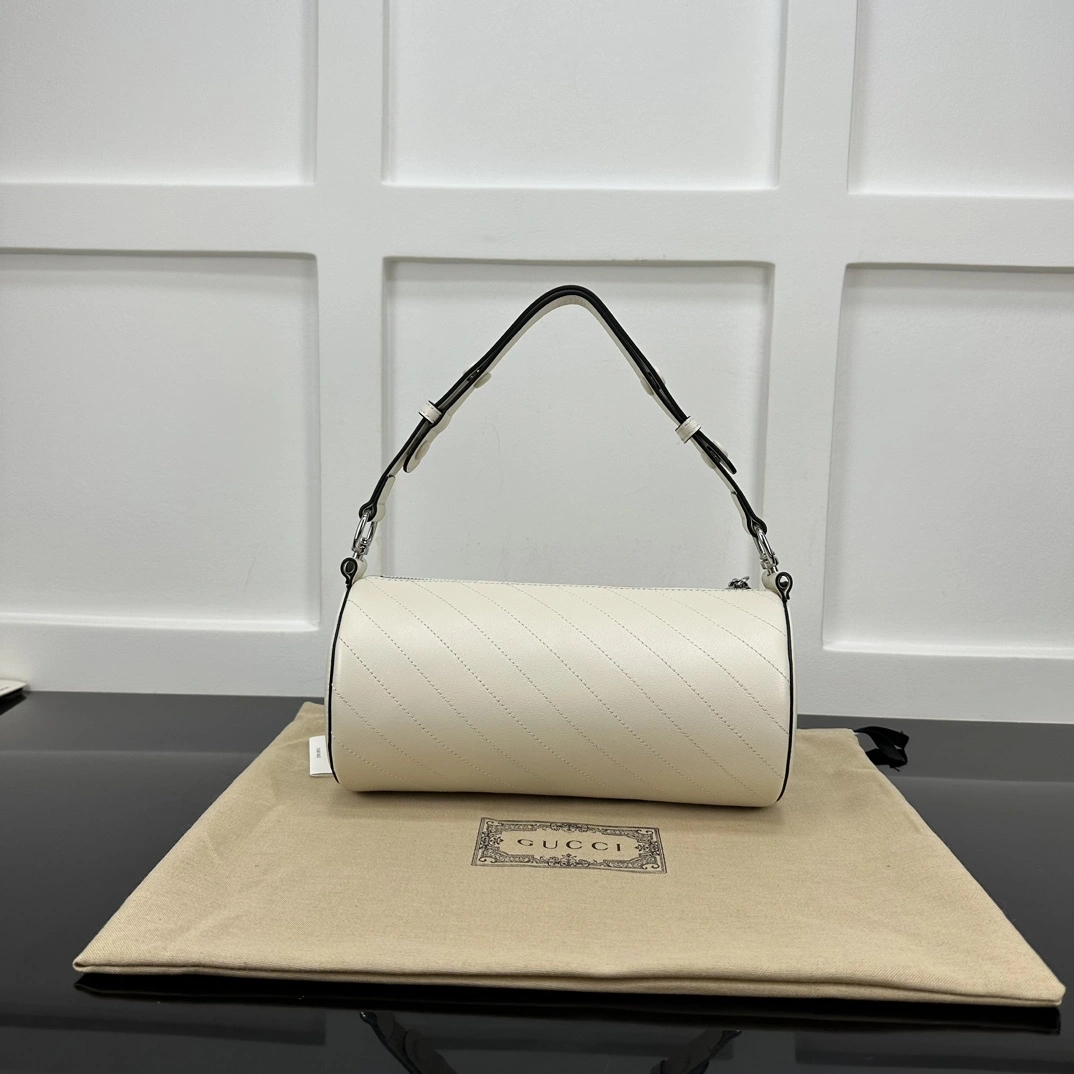 Accurate model Gucci Round Bags