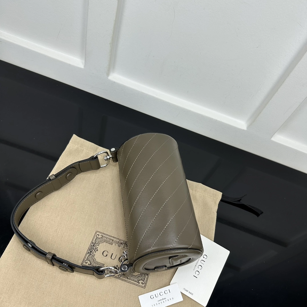 Economical Gucci Round Bags