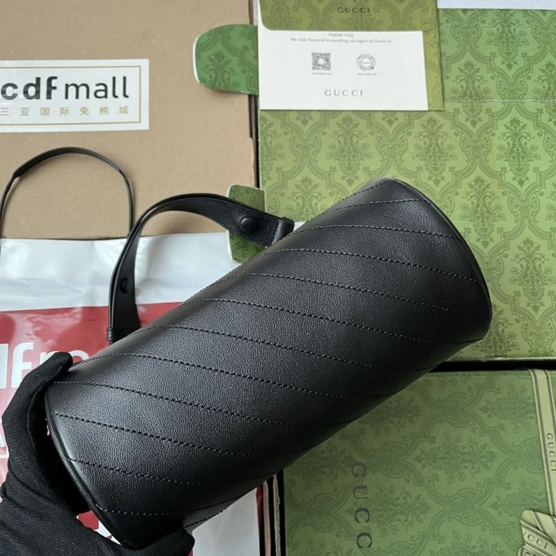Bargain Gucci Round Bags