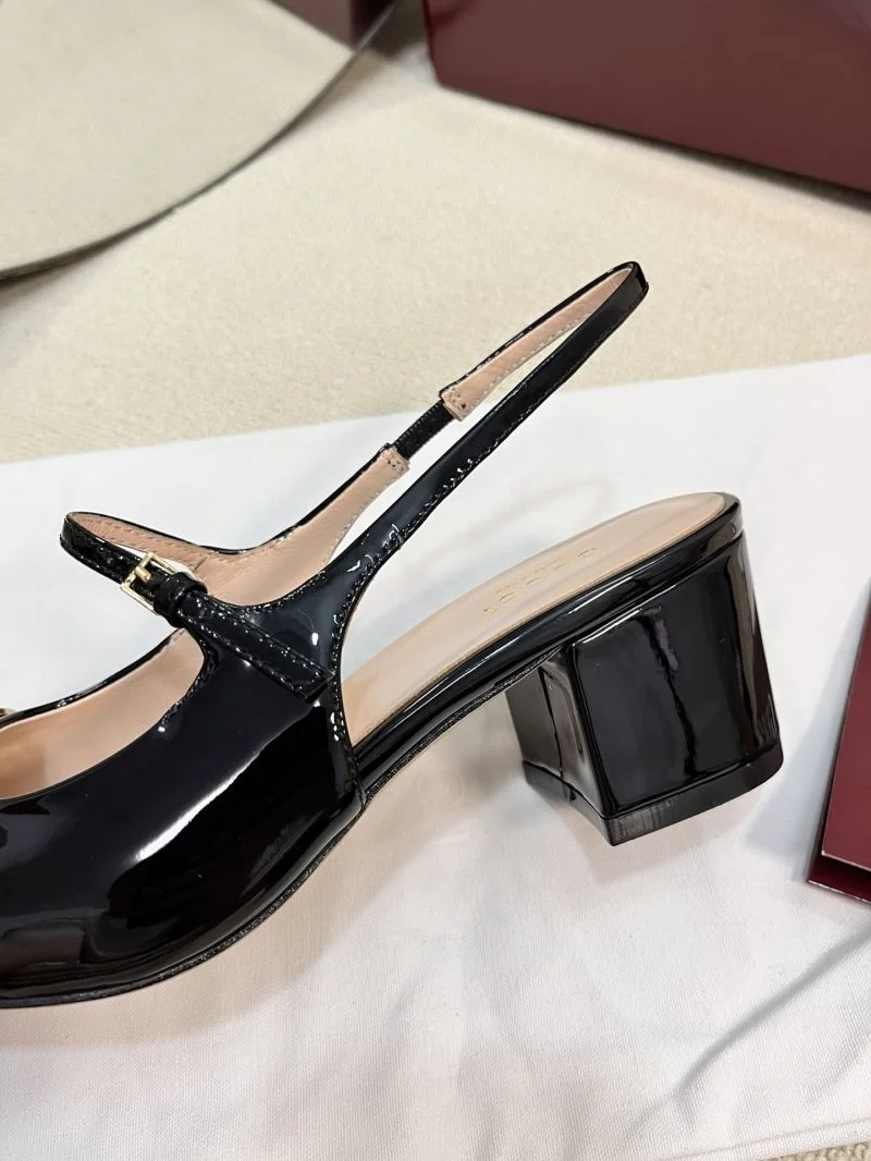 Cut-rate Gucci Sandals