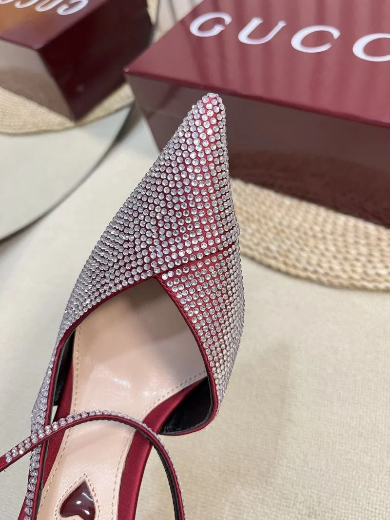 Top mirror Gucci Sandals