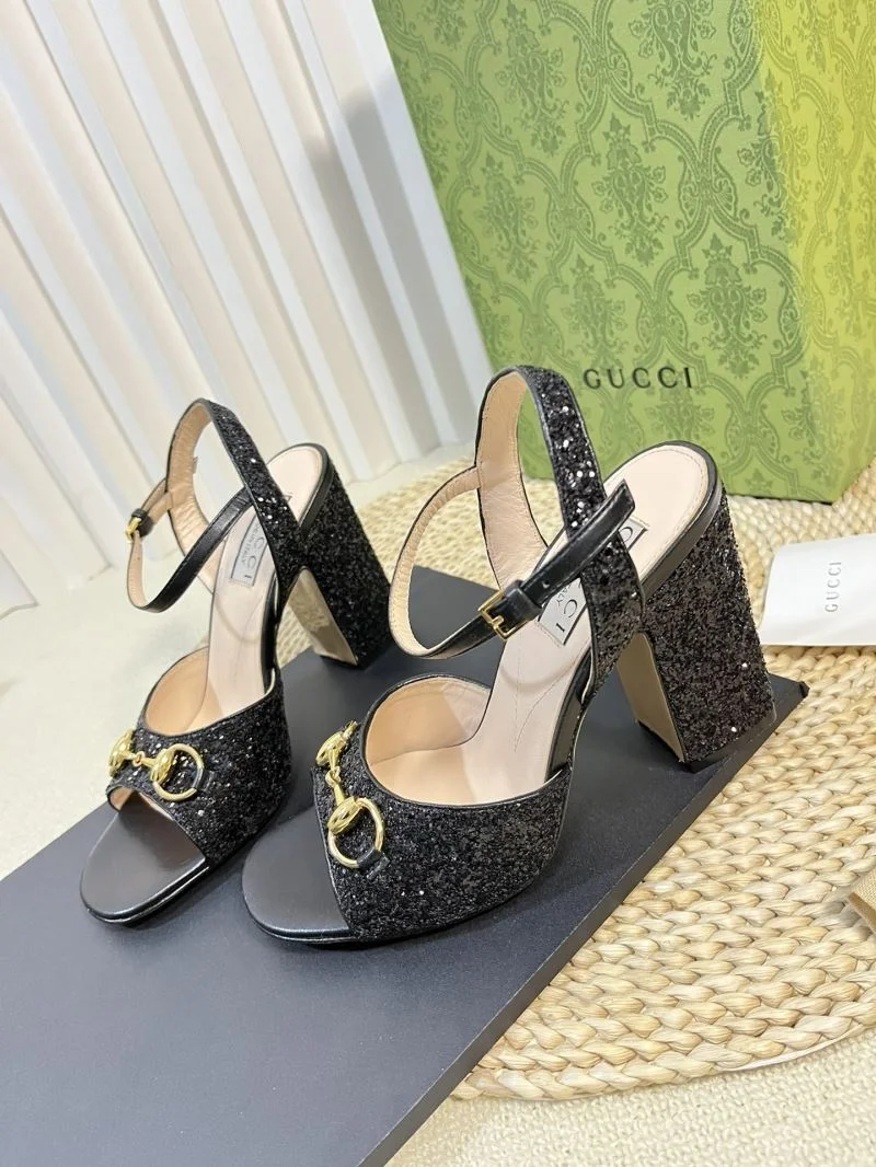 Top match Gucci Sandals