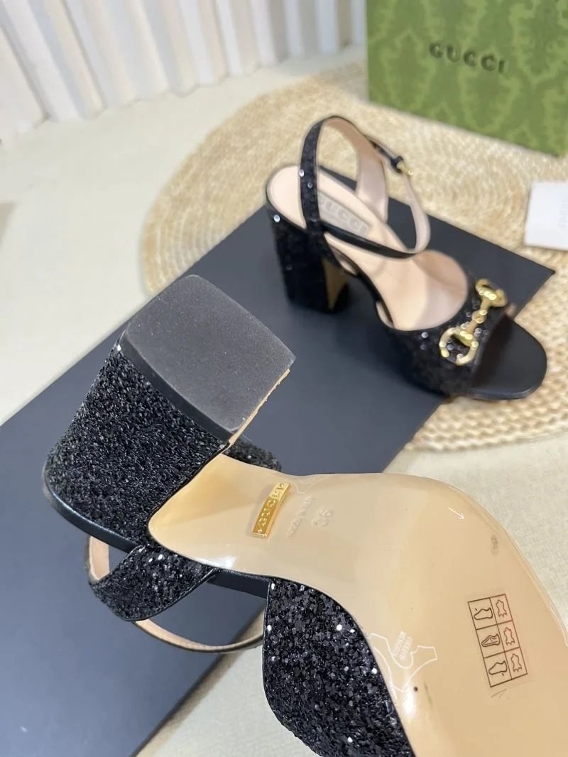 Top match Gucci Sandals