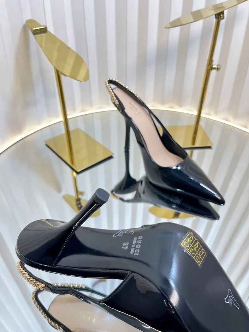 Brand-authenticated Gucci Sandals