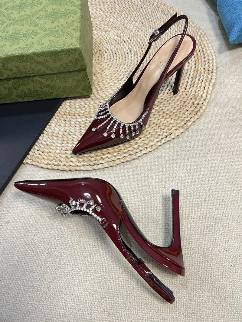 Top match Gucci Sandals
