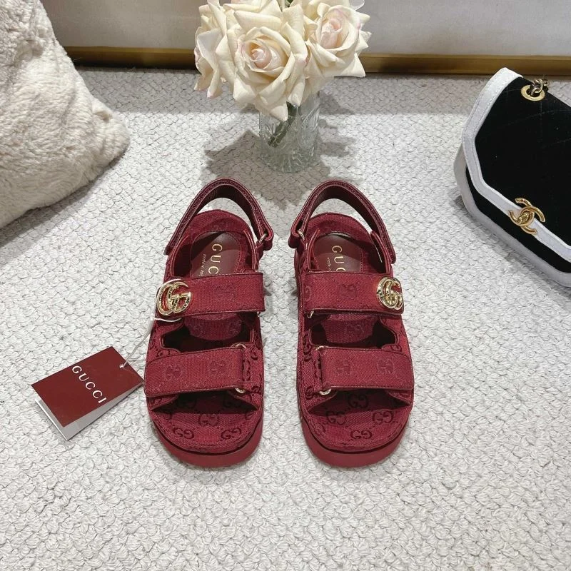 Top match Gucci Sandals