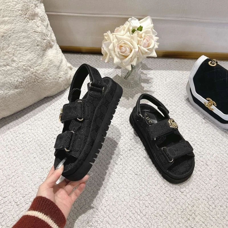 Top mirror Gucci Sandals