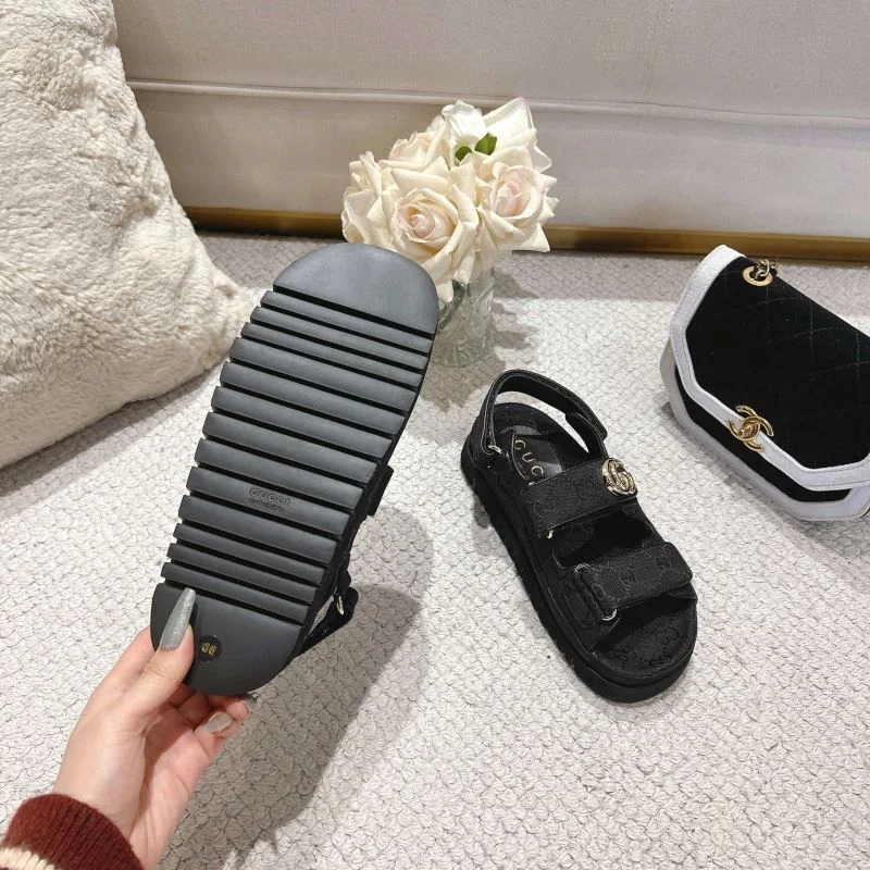 Top mirror Gucci Sandals