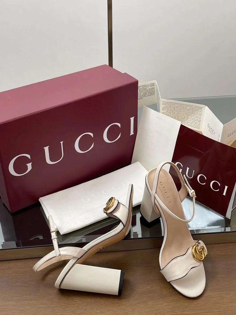 Top match Gucci Sandals