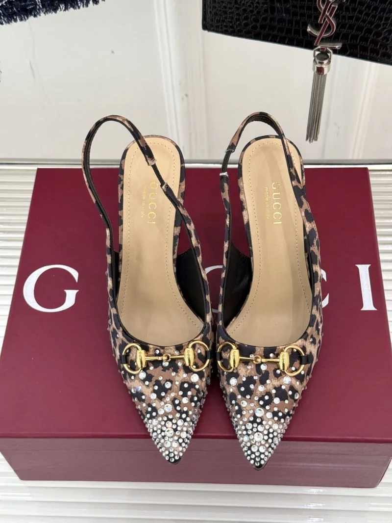 Top match Gucci Sandals