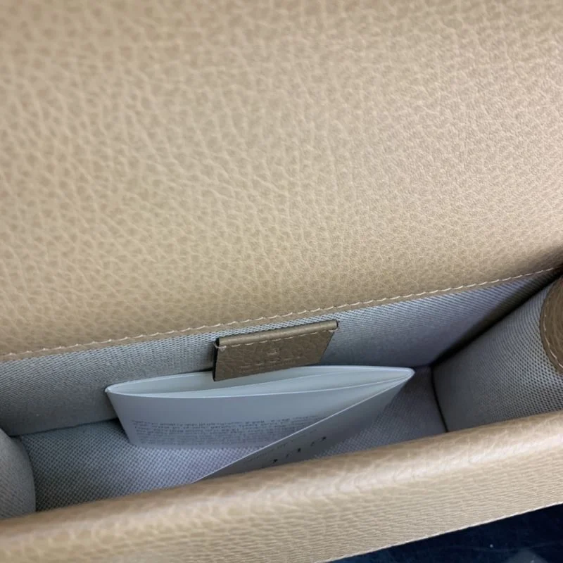 Value-priced Gucci Satchel Bags Others