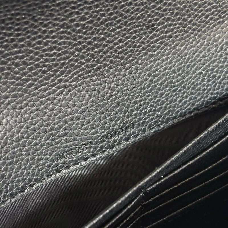 Value-priced Gucci Satchel Bags Others