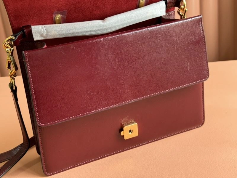 Reasonably priced Gucci Satchel Bags Others