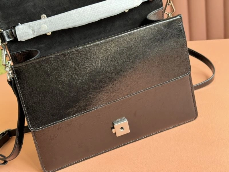 Value-priced Gucci Satchel Bags Others