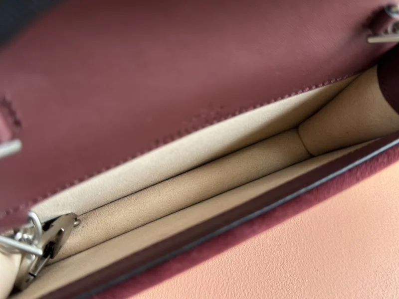 Reasonably priced Gucci Satchel Bags Others