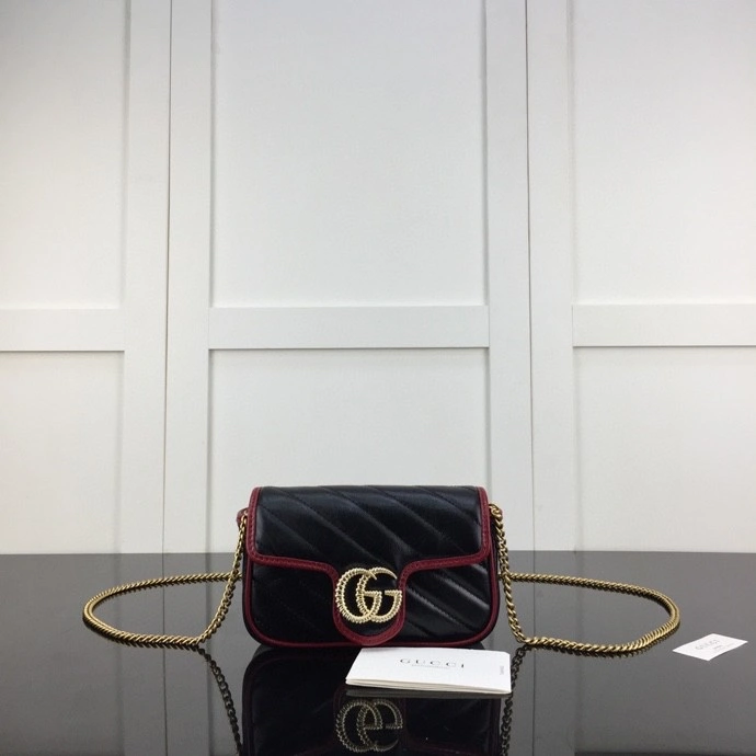 Gucci Satchel Bags