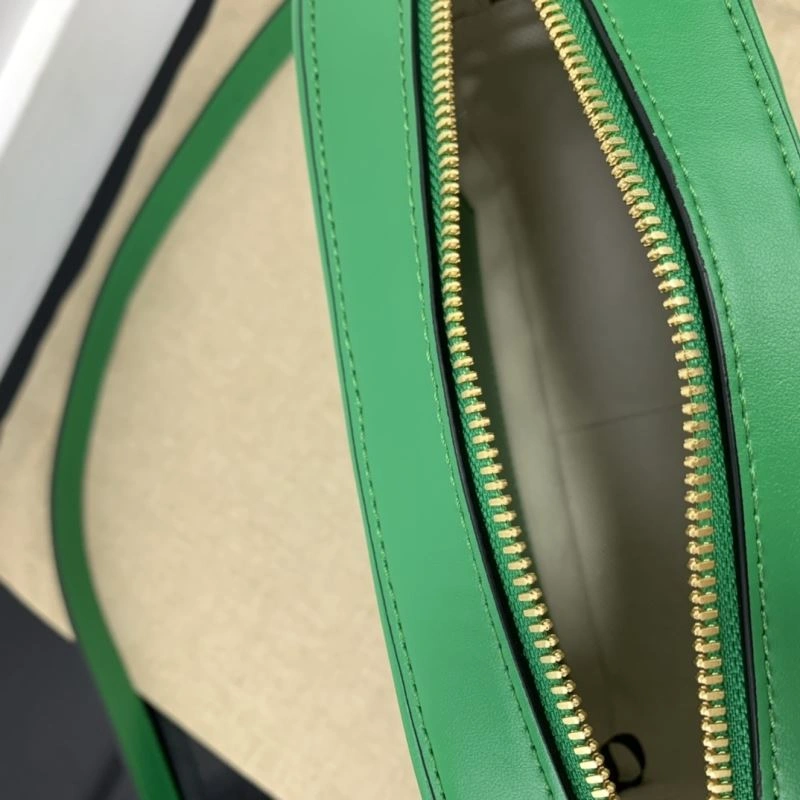 Top mirror Gucci Satchel Bags