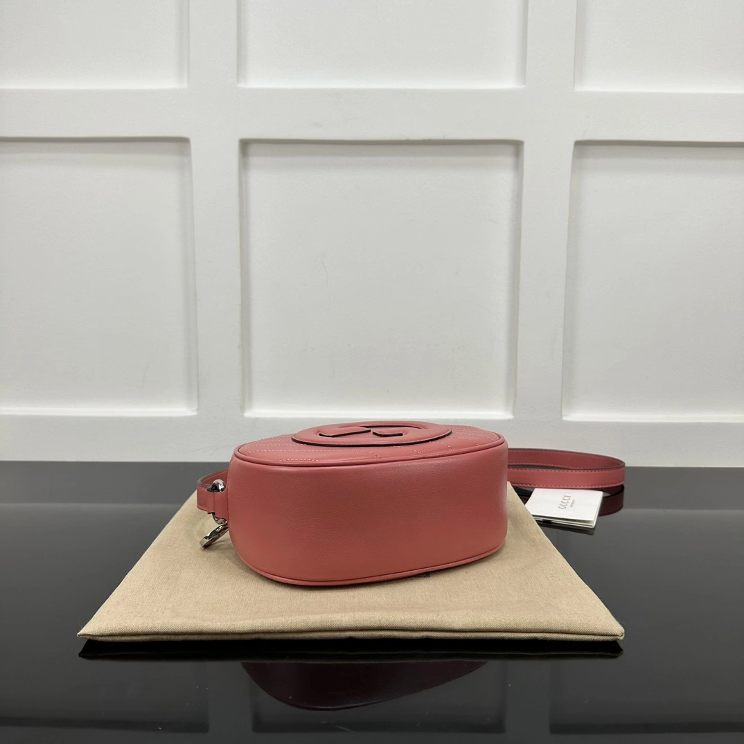Reasonably priced Gucci Satchel Bags