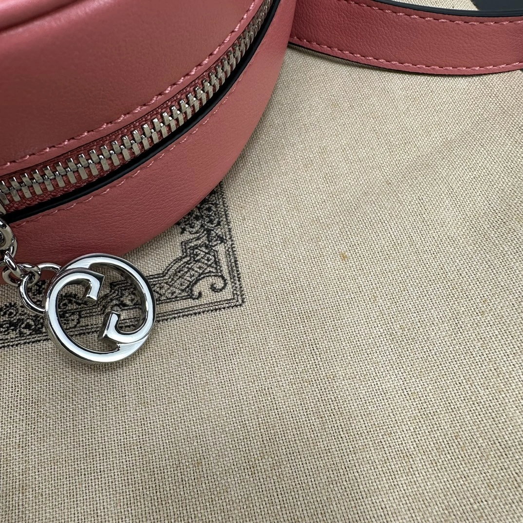 Reasonably priced Gucci Satchel Bags