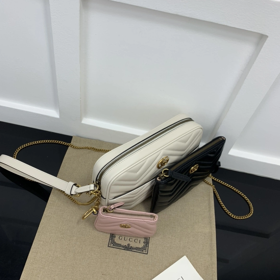 Accurate model Gucci Satchel Bags