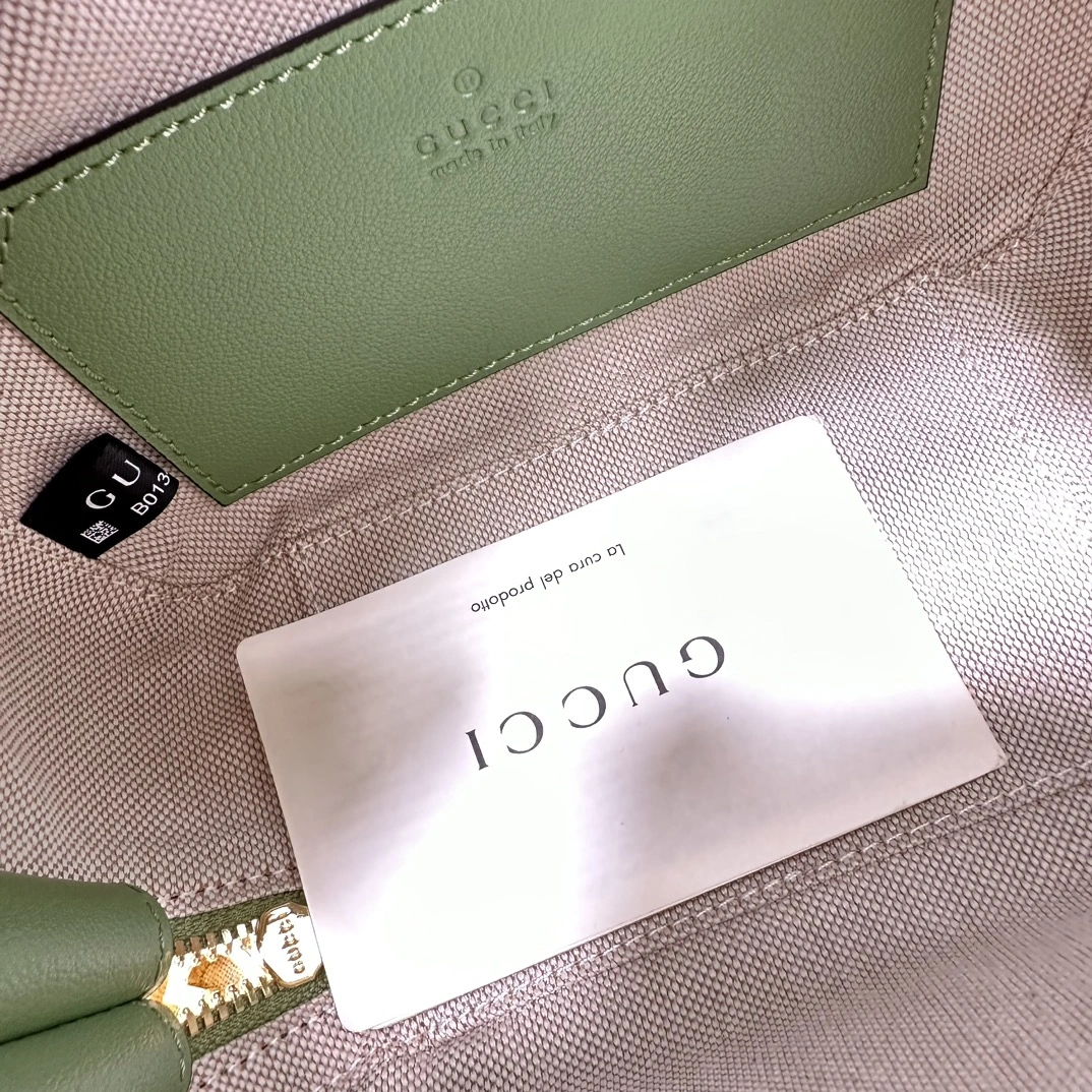 Top match Gucci Satchel Bags
