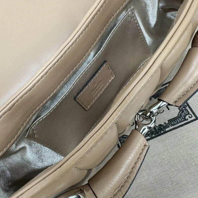 Budget-friendly Gucci Satchel Bags