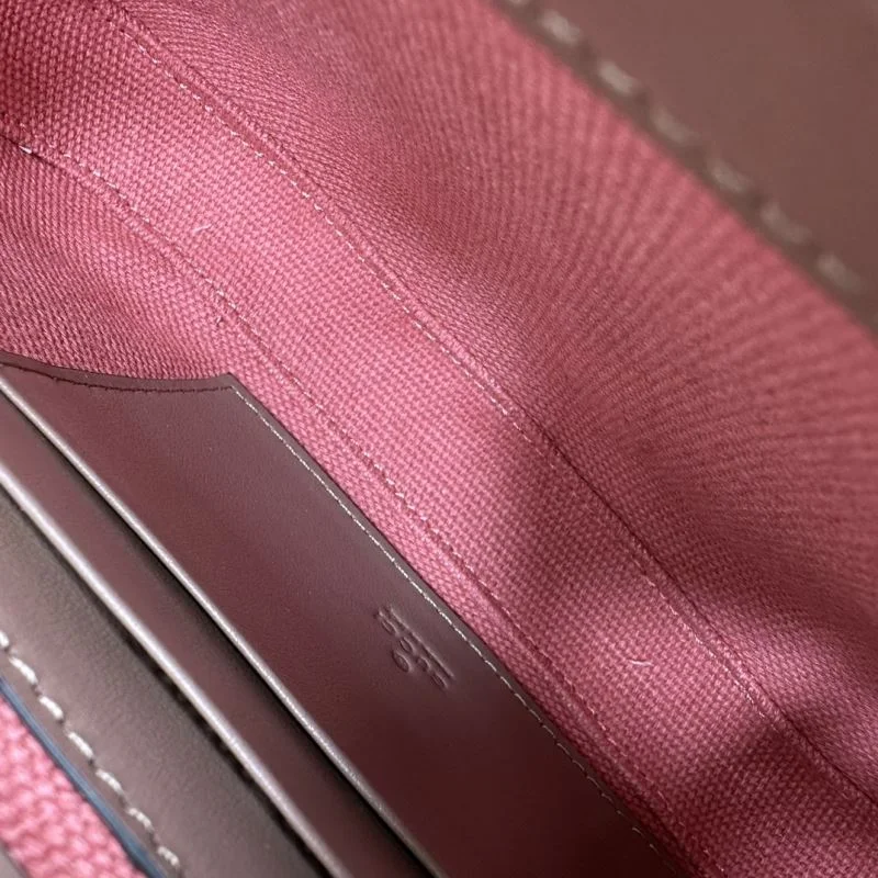 Top match Gucci Satchel Bags