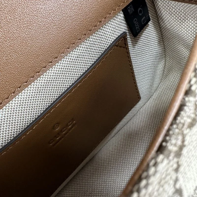 Accurate model Gucci Satchel Bags
