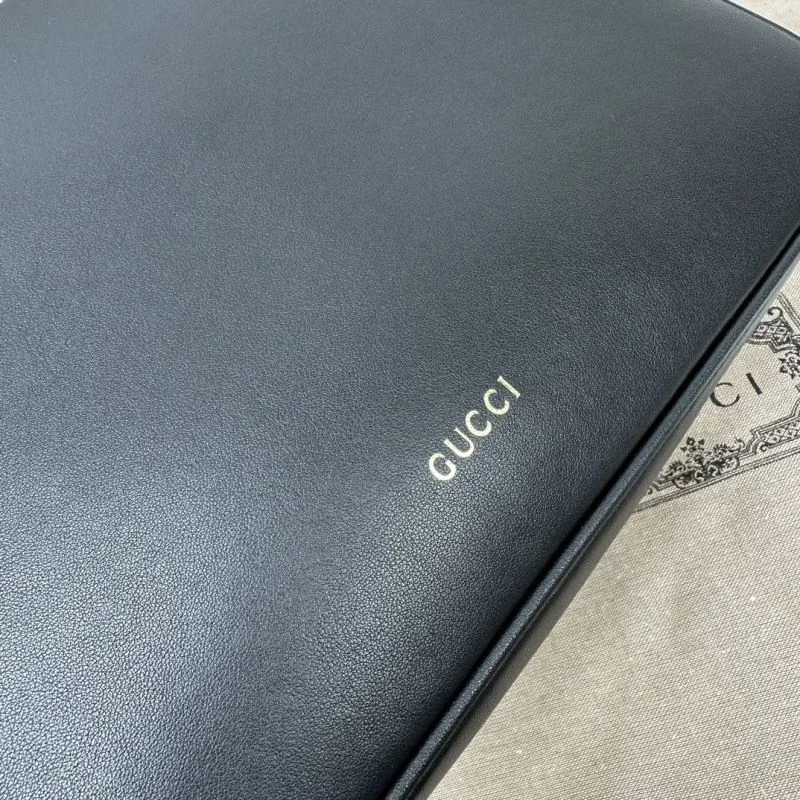 Indistinguishable Gucci Satchel Bags