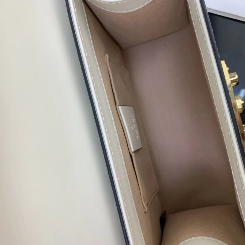 Exact replica Gucci Satchel Bags
