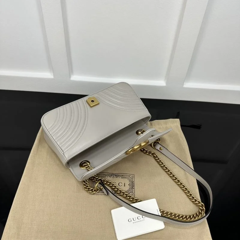 Accurate model Gucci Satchel Bags