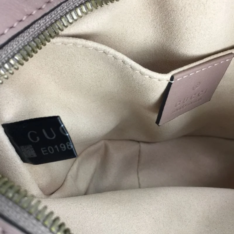 Accurate model Gucci Satchel Bags
