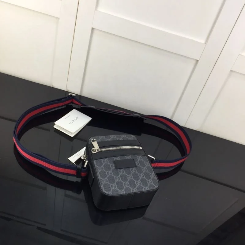Accurate model Gucci Satchel Bags