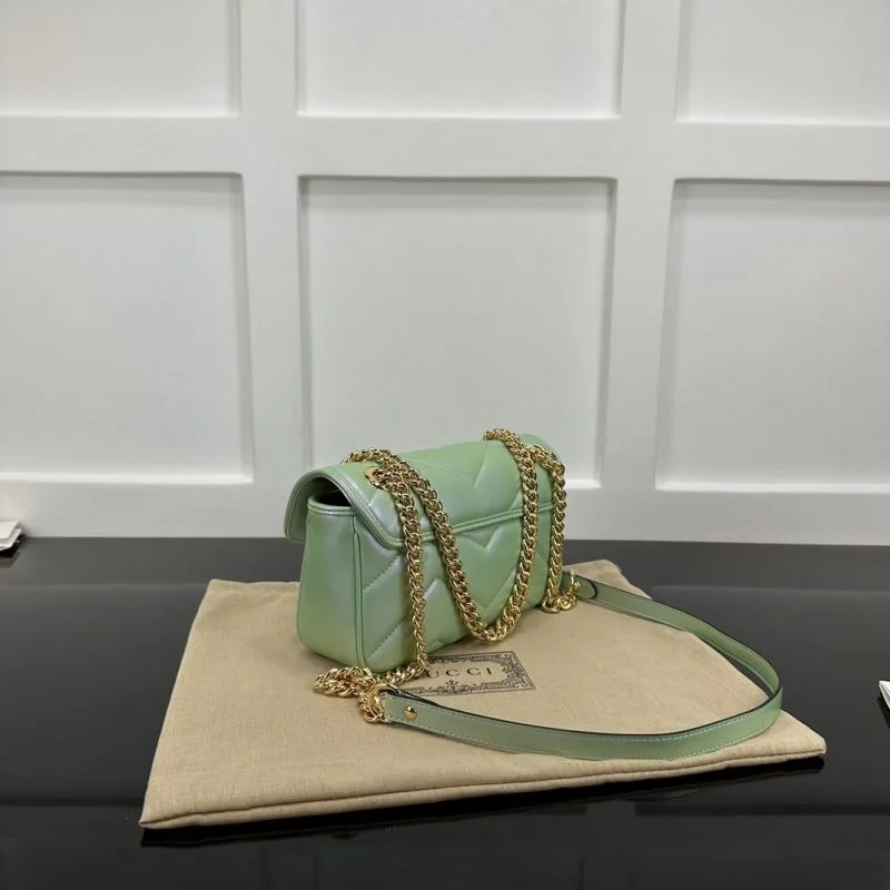 Accurate model Gucci Satchel Bags