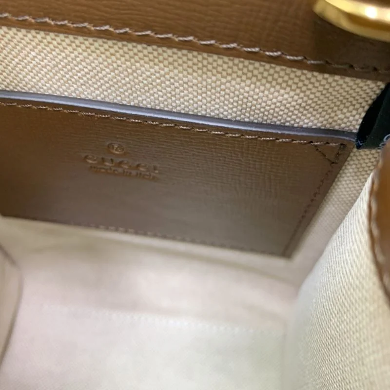 Accurate model Gucci Satchel Bags