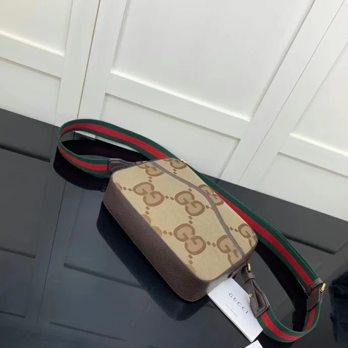 Accurate model Gucci Satchel Bags
