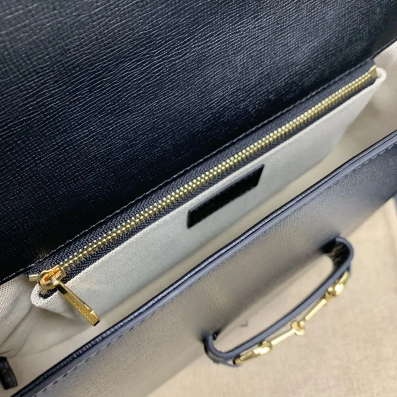 Accurate model Gucci Satchel Bags